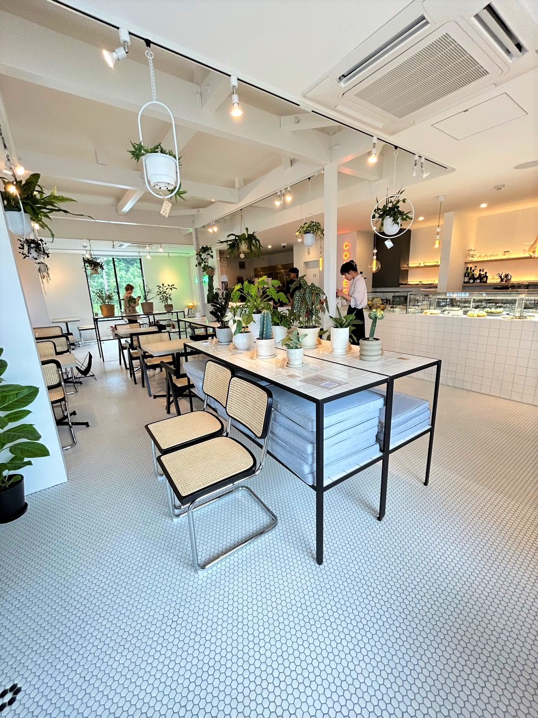 【オーセンティックカフェ】お店もスイーツも全部可愛い！オープンしたばかりの注目映えカフェ｜松江市 | na-na（ナーナ）｜鳥取・島根のグルメ ...