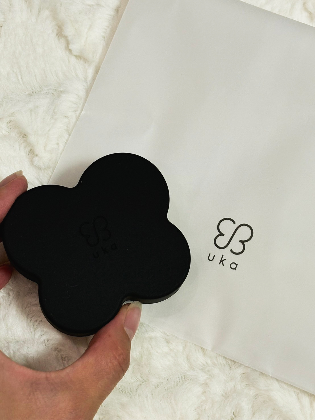 【uka】サロンのヘッドスパのような感覚で話題！毎日のホームケアができる「スカルプブラシ ケンザン」 | na-na（ナーナ）｜鳥取・島根のグルメ、おでかけ、暮らしのWEBマガジン